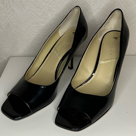 Tahari | Shoes | Tahari Black High Heels | Poshmark